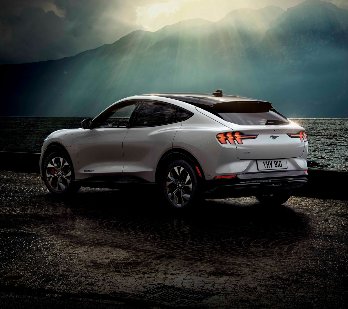 Der neue Ford Mustang Mach-E – vollelektrischer SUV | Ford CH